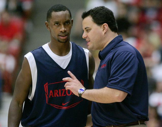 Justin Spears: Former Wildcat Kyle Fogg's unique basketball career ...