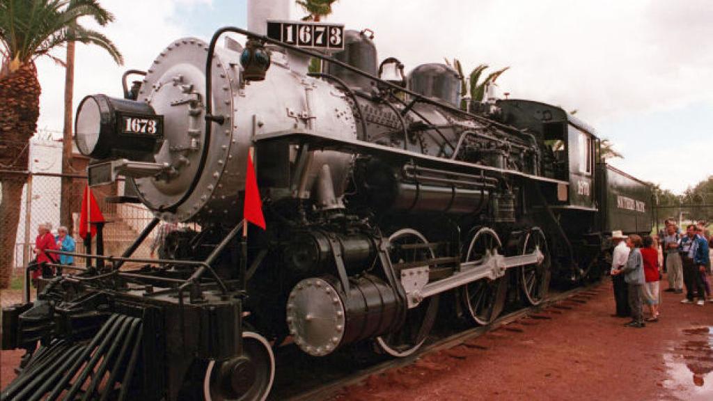 Tucson in 100 Objects — Locomotive No. 1673