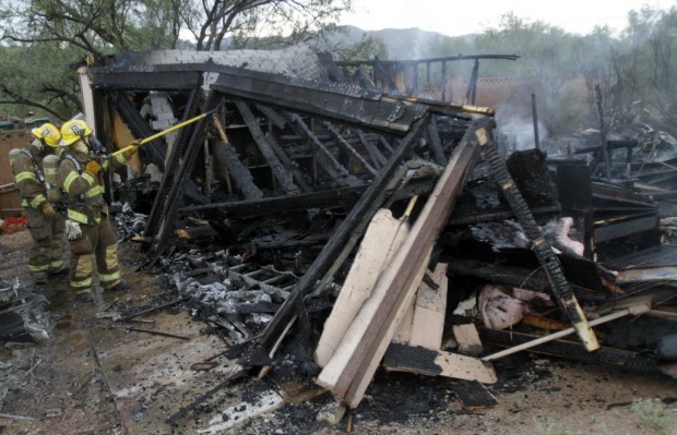 Photo: Rural Metro firefighters respond to garage fire