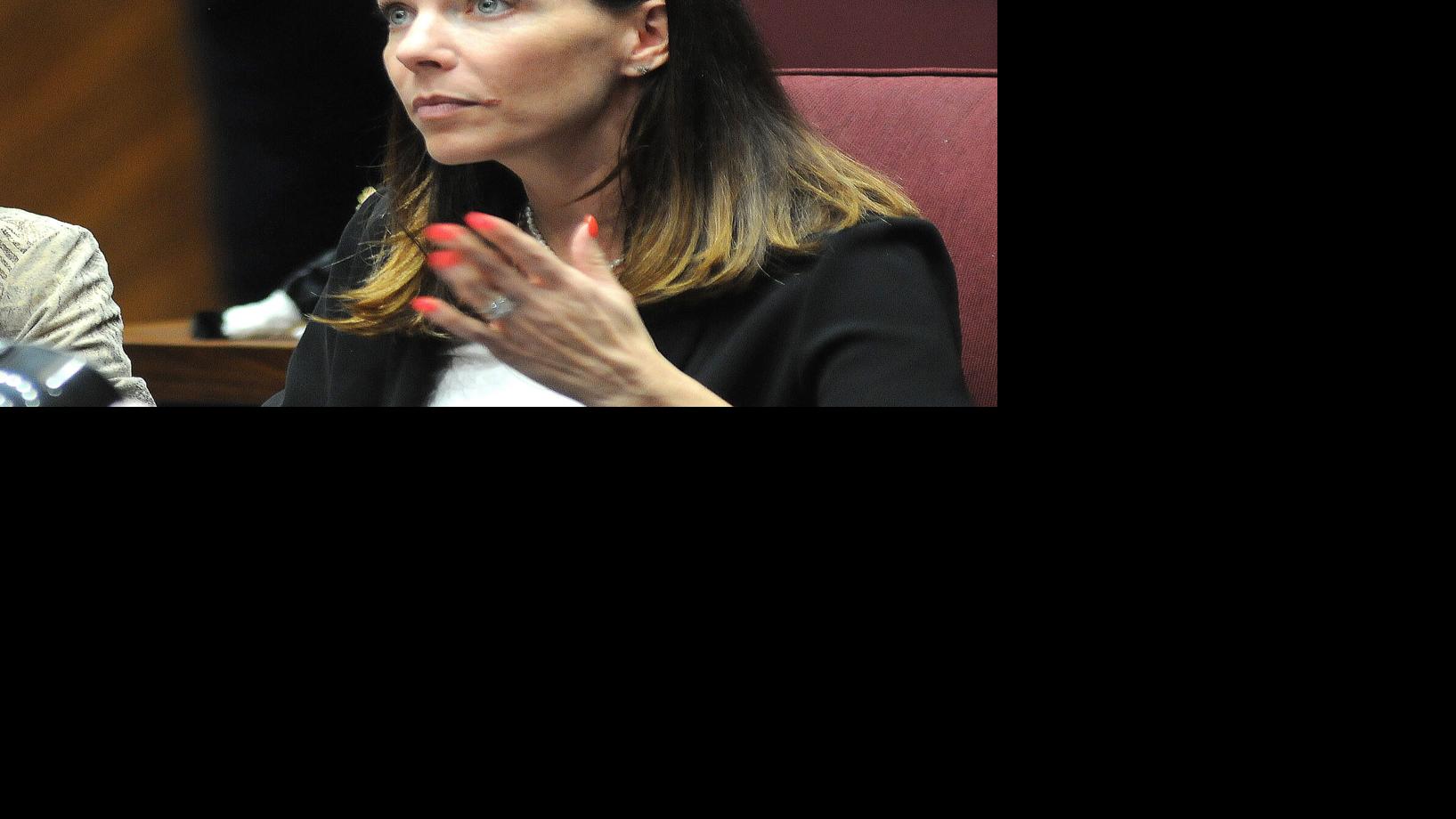 Arizona senators weigh allowing deadly force against property vandals
