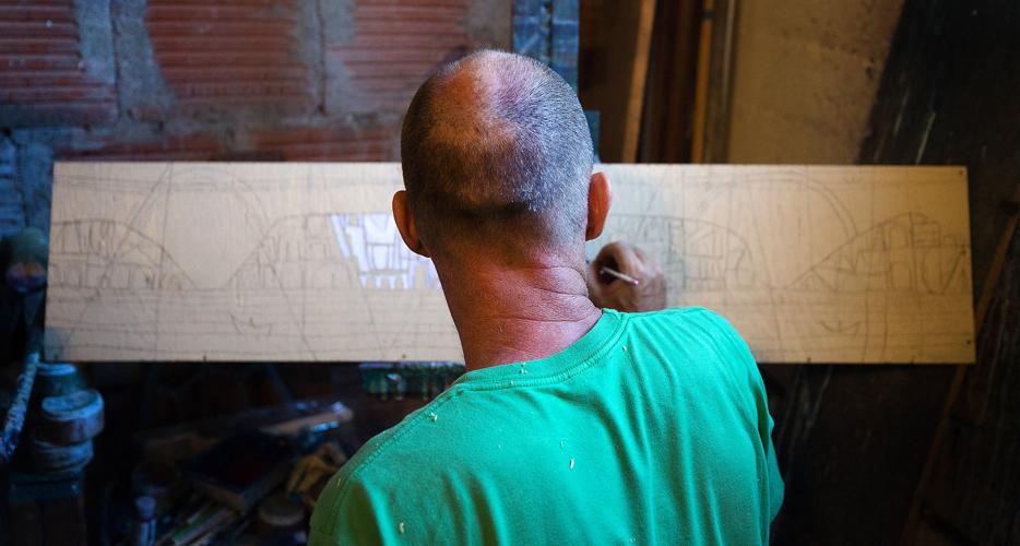 Tucson artist Gavin Troy gives new life to discarded wood