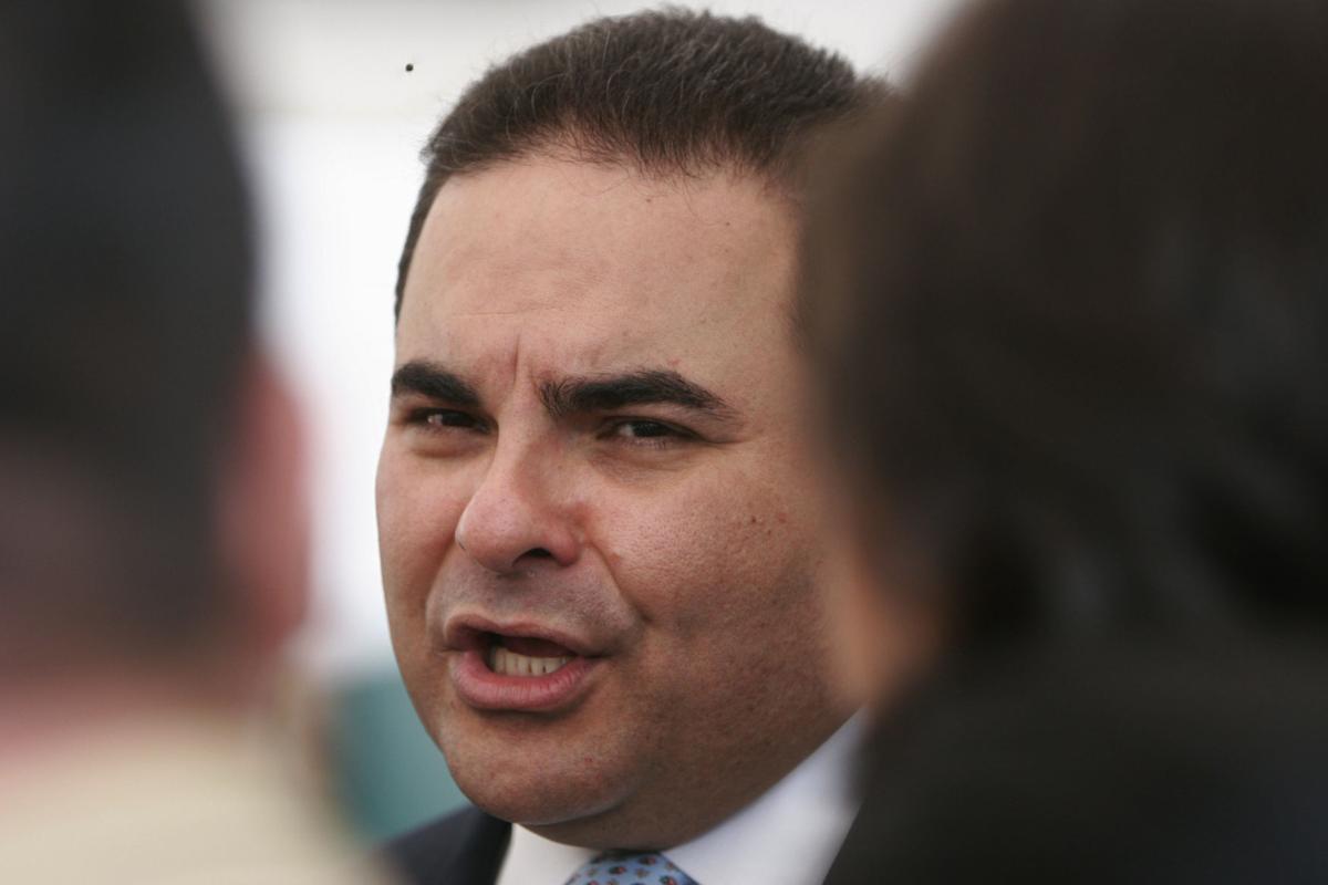 Corte Suprema ordena juicio contra ex presidente Saca