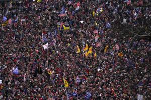 Images of chaos: Scenes from Jan. 6, 2021