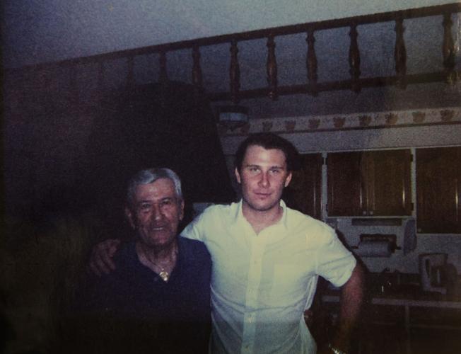 Tucson man sees family's future in cherished V-J Day photo