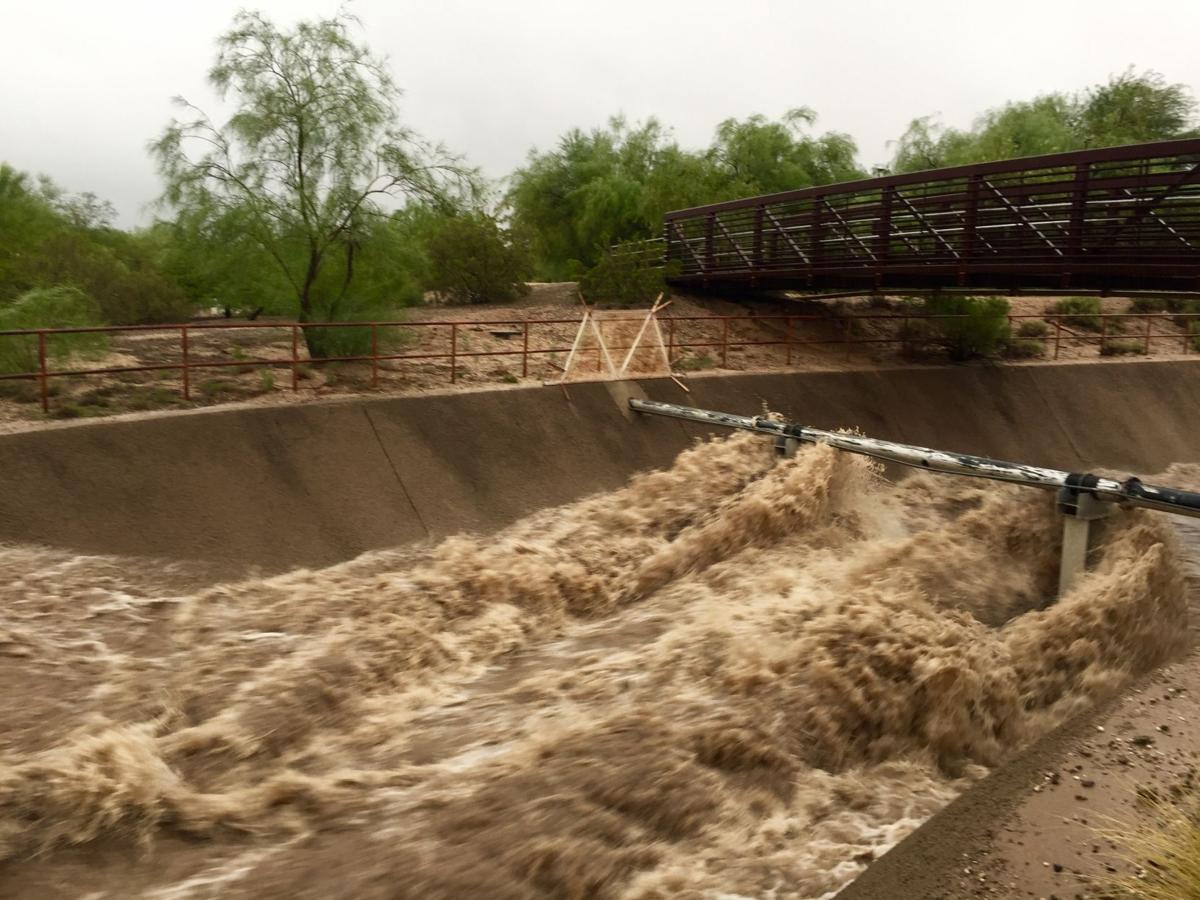 Rains tapering off in Tucson; some flooded roads reopening | Local news ...