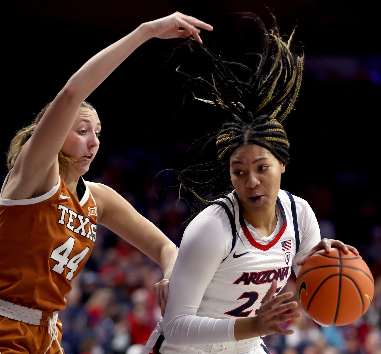Former Arizona center Breya Cunningham transfers to Texas