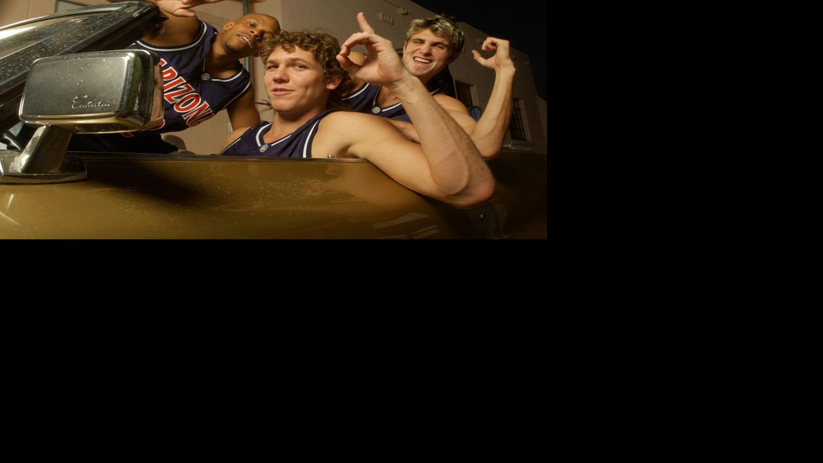 Hansen's Sunday Notebook: Walton, ex-teammates reveling in professional ...