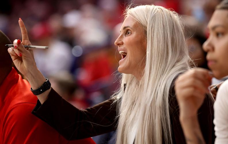 Isis Beh overcomes adversity to shine as Arizona's MVP ...