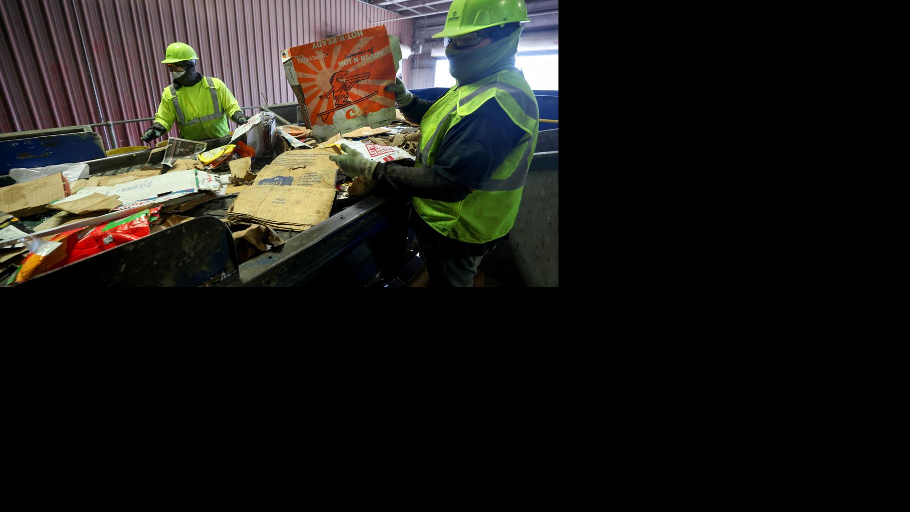 OK now to toss greasy pizza boxes into Tucson recycling bins