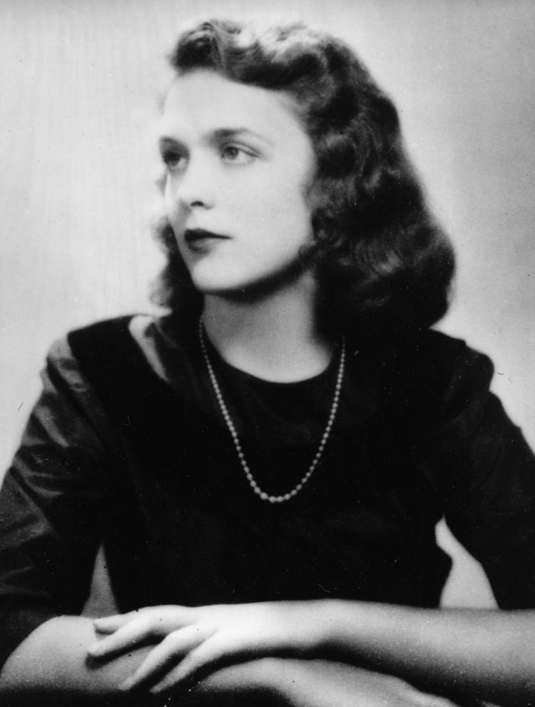 Photos: Former first lady Barbara Bush through the years