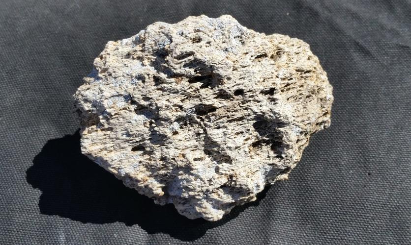 Mine Tales: Pozzolan from Arizona was used in building Glen Canyon Dam ...