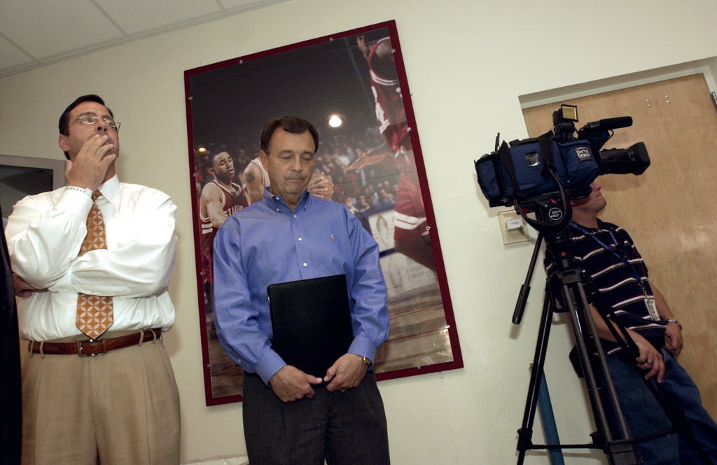 Stadium club named for alum Dan Dunlap