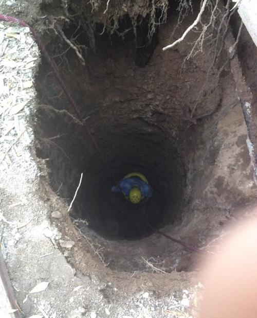 Tucson Fire crews rescue man trapped in hole