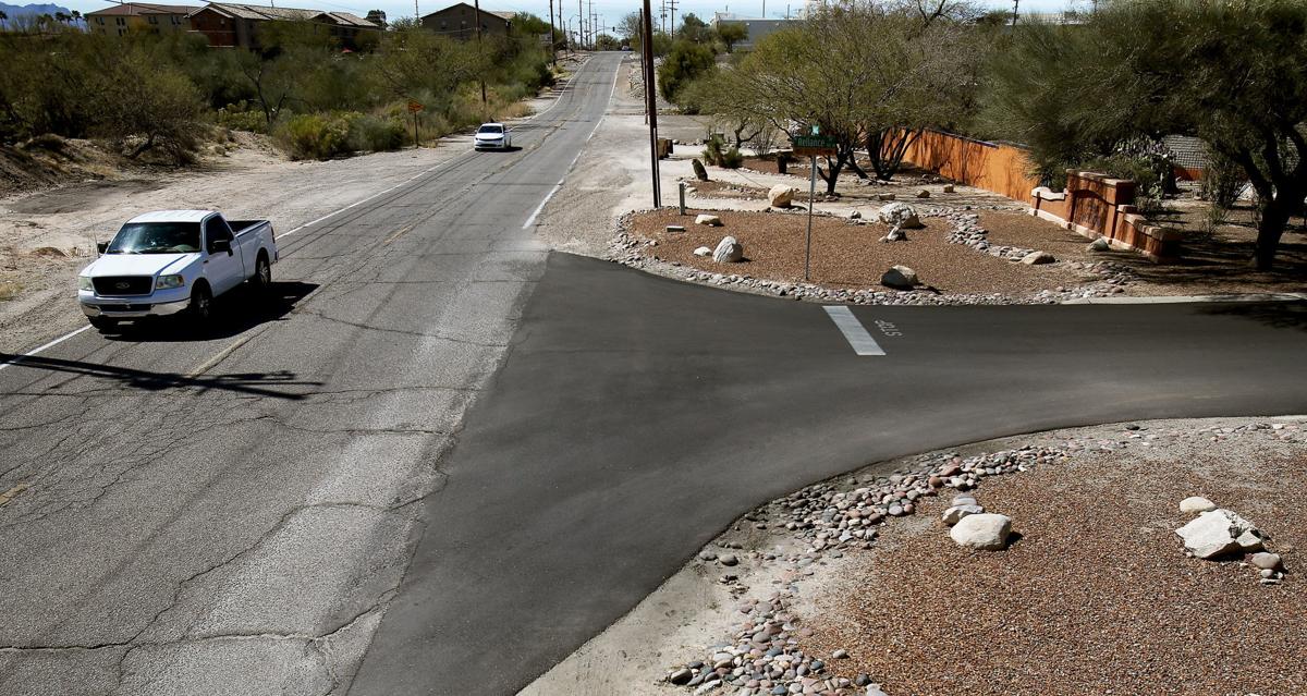 Tucson firm says it has answer to Pima County's quest for cheaper road ...