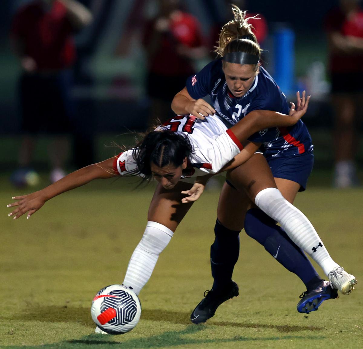 Photos: Arizona women's soccer comes from behind to grab a 1-1 tie with ...