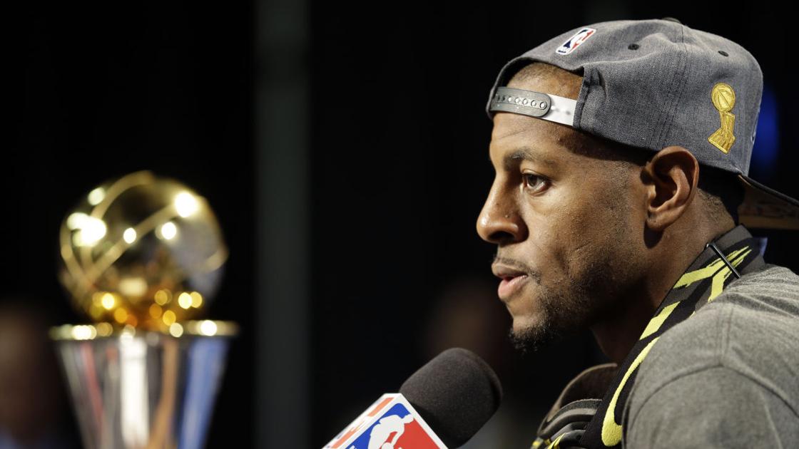 Ex-Wildcat Andre Iguodala signs with Golden State Warriors Ex-Wildcat Andre Iguodala signs with Golden State Warriors