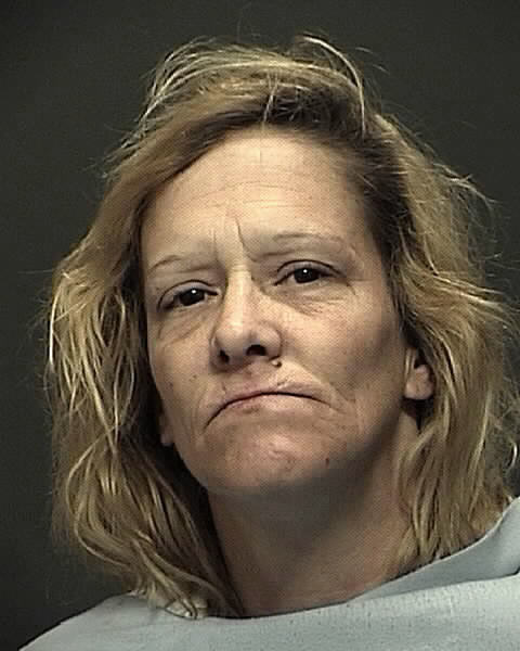 Tucson woman accused of burning down boyfriend's trailer