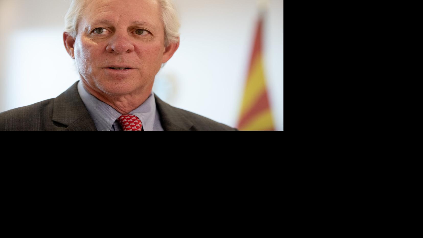 REPLAY: U of A President Robbins presents financial plan | Local ...