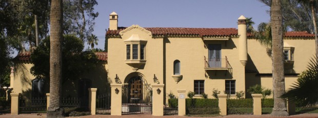 El Encanto sets home tour Saturday