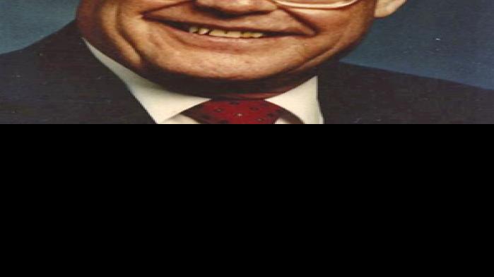 Robert McCowan "Mac" Read 1927 - 2012