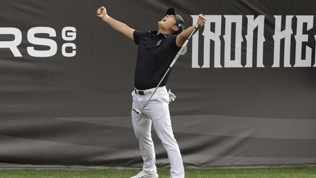 Danny Lee sinks walk-off birdie putt to win LIV Golf Tucson Invitational