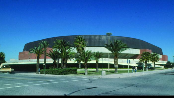 Arizona alum Douglas Allred donates $4.8 million to UA football and men ...