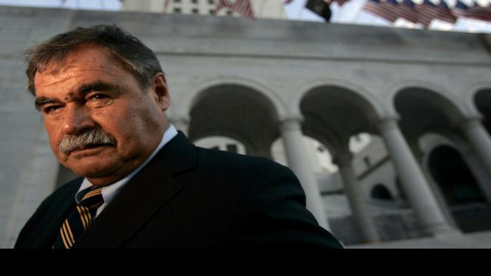 Fallece Sal Castro, activista chicano por la educación | Nacional ...