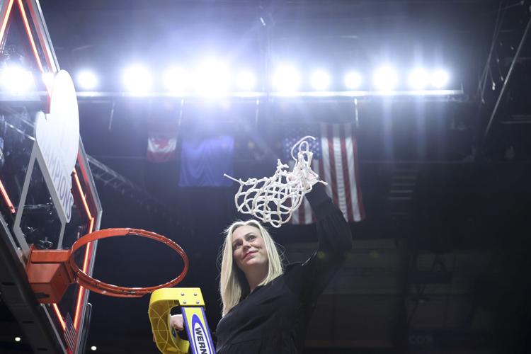 Hansen: Arizona basketball success means revisiting 'PG U' | Subscriber ...