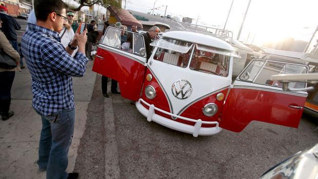 4th Ave. VW bus show is a holiday tradition