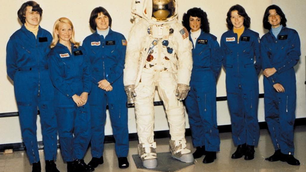 Meet the first-ever mom astronaut at Spacefest this weekend | to do ...