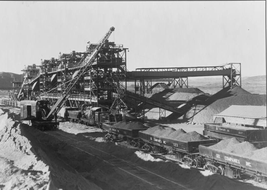 Photos: Construction of Hoover Dam on the Colorado River in the 1930s
