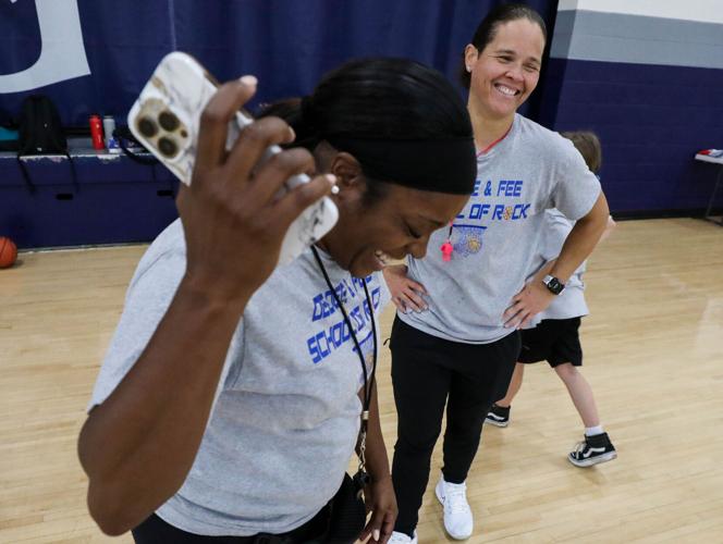 Former UA stars Wheeler, Willis give back to Tucson youth