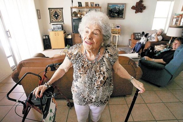 Bonnie Henry : Big band singer traveled in tune across America