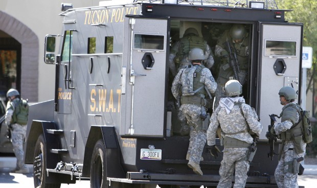 Tucson police sergeant shot in midtown
