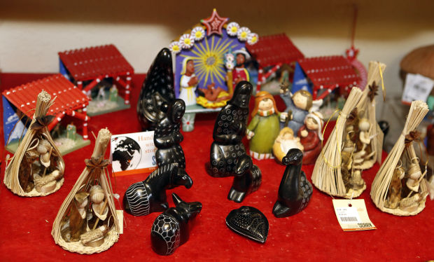 Photos: UNICEF store allows charitable shopping