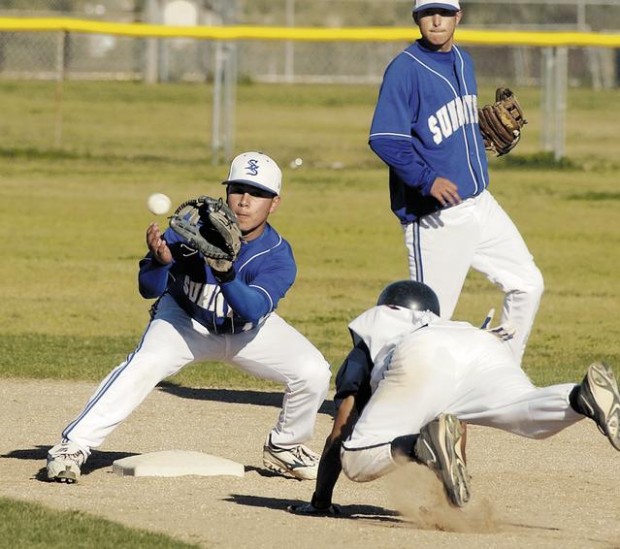 Cholla tops Sunnyside in 'dogfight'