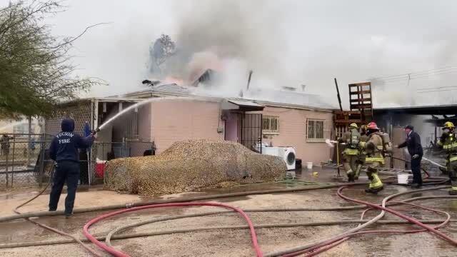 Watch now: Two-alarm house fire in Tucson | Local news | tucson.com