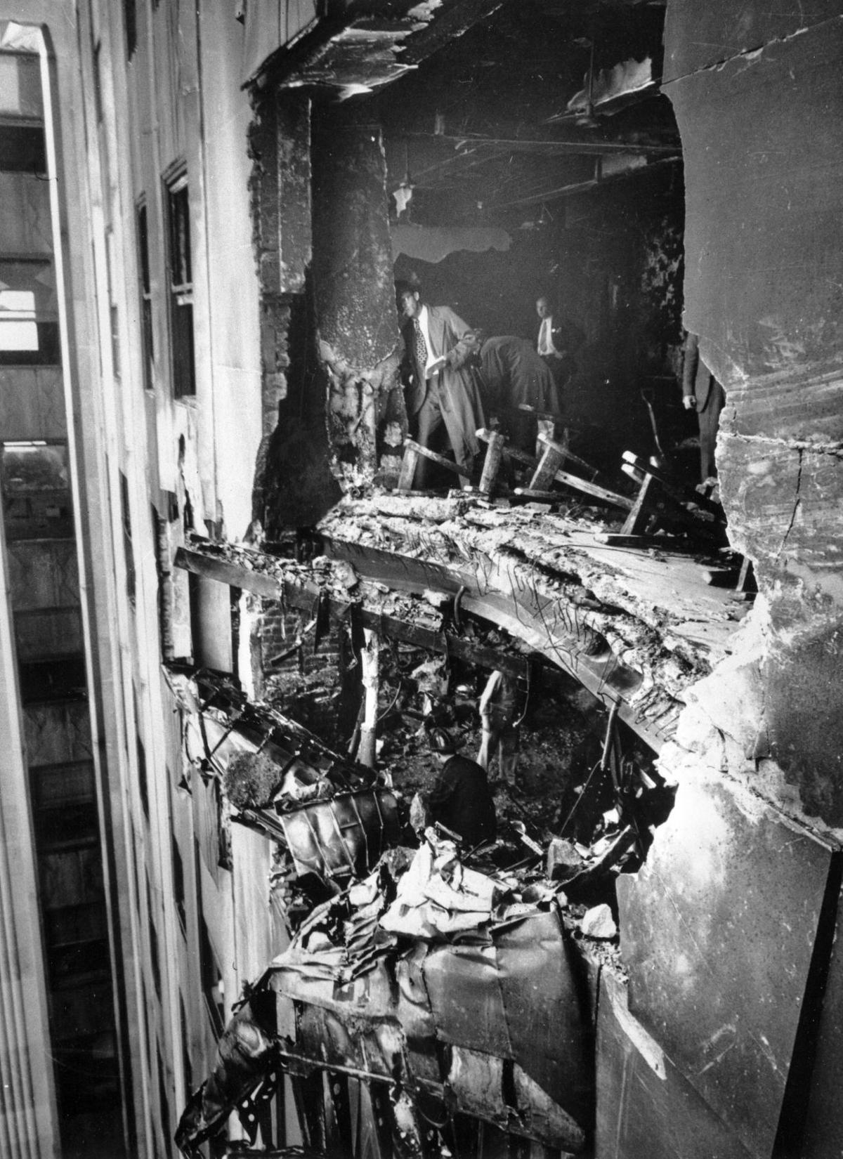 1945 plane crash into Empire State Building | Tucson history and ...