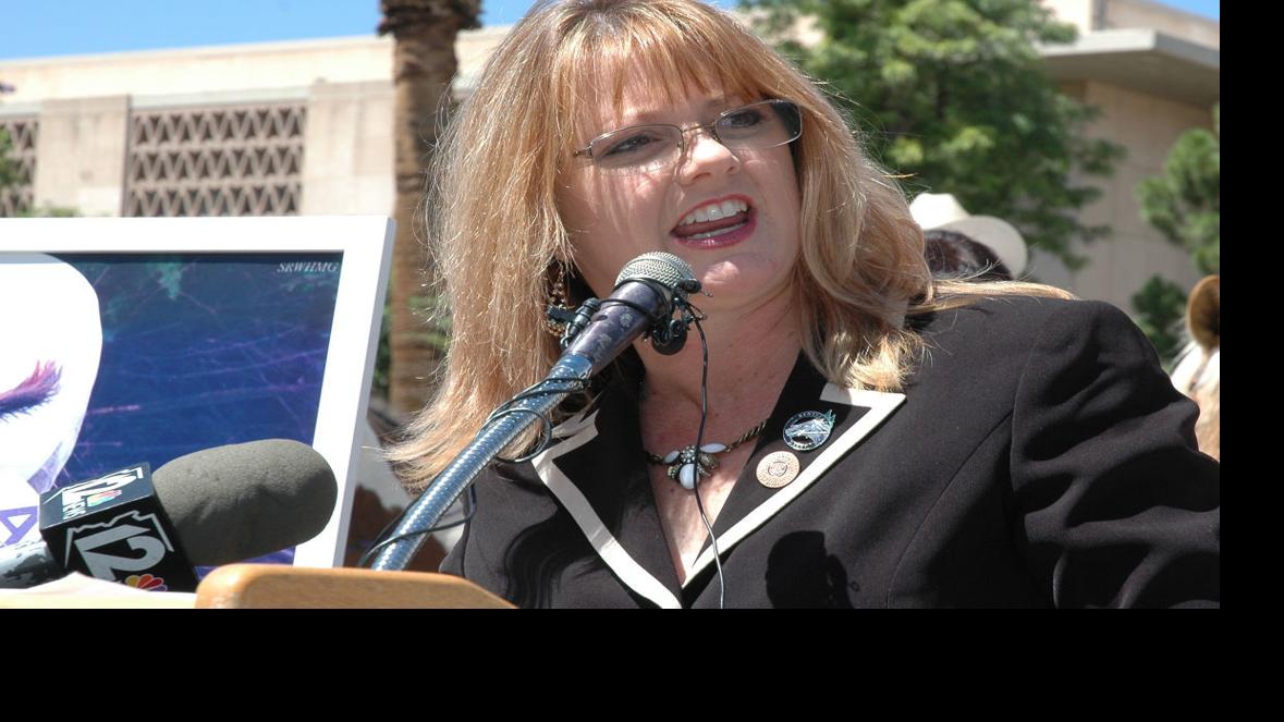 GOP lawmaker asks Arizona teachers opposed to walkout to email her