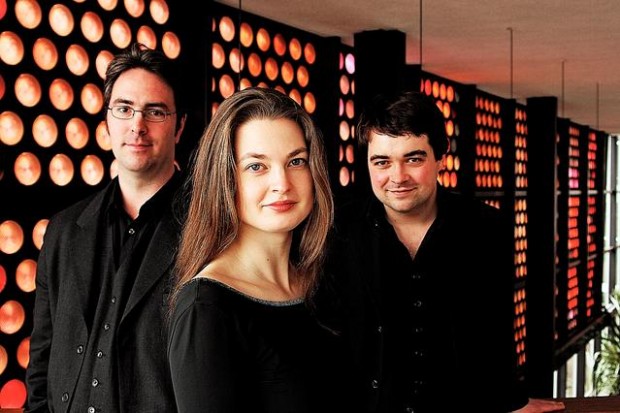 Young piano trio gaining global fame will perform in Tucson Wednesday