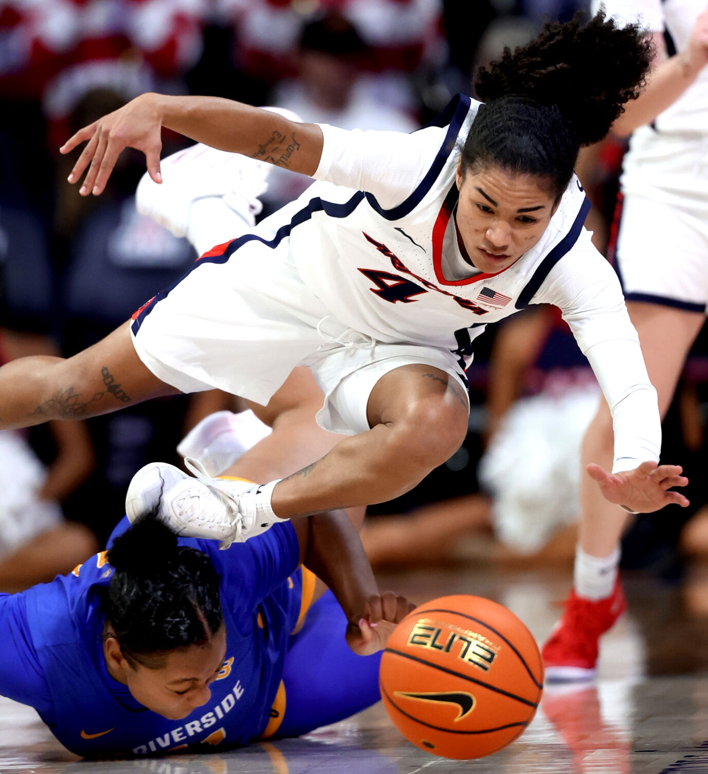 Arizona women's hoops opens Becky Burke era on winning note