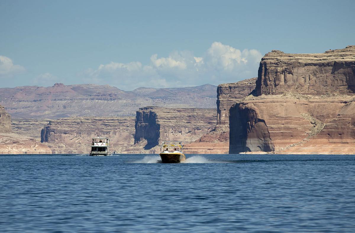 Floating convenience store opens on Lake Powell | Latest Headlines ...