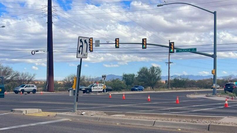 Fatal crash closes streets on Tucson's southeast side