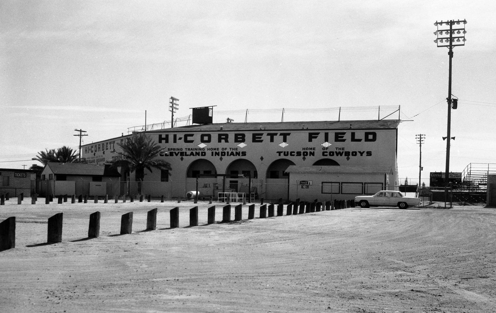 Then and now photos of Tucson (2020)