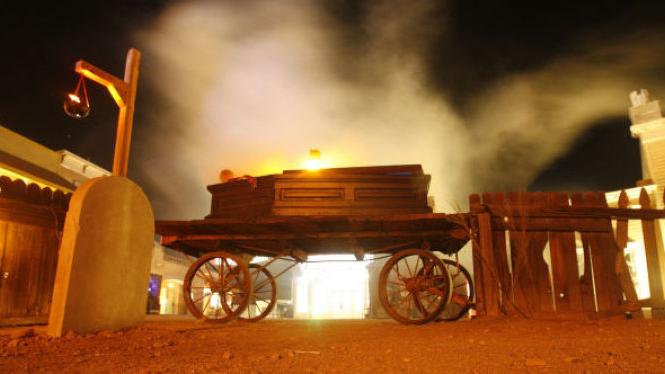 Get $5 off at Old Tucson's Nightfall