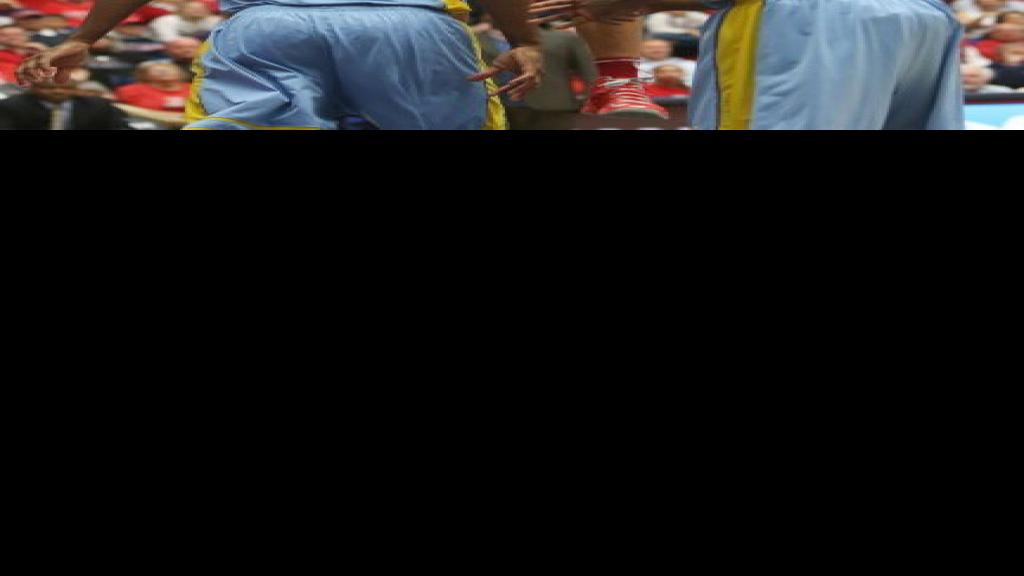 Elise Gordon has brother Aaron's back as draft approaches