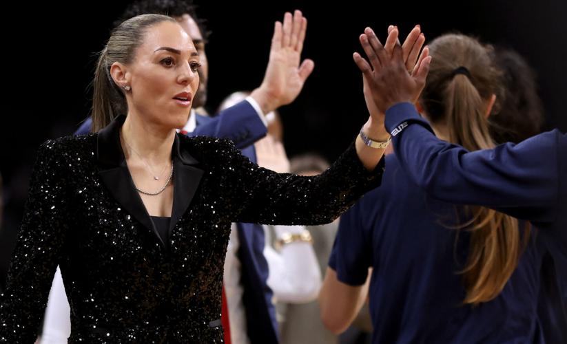 Q&A with Arizona women's basketball coach Adia Barnes | Sports | tucson.com