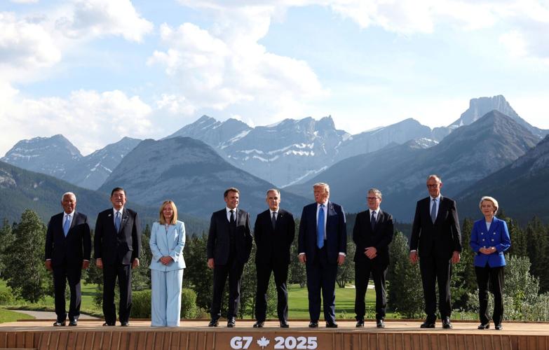Trump leaves G7 early as leaders try to salvage summit