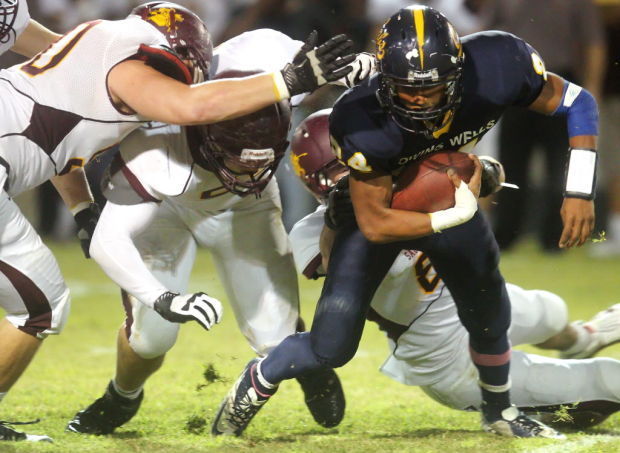 Flores makes FW run game go