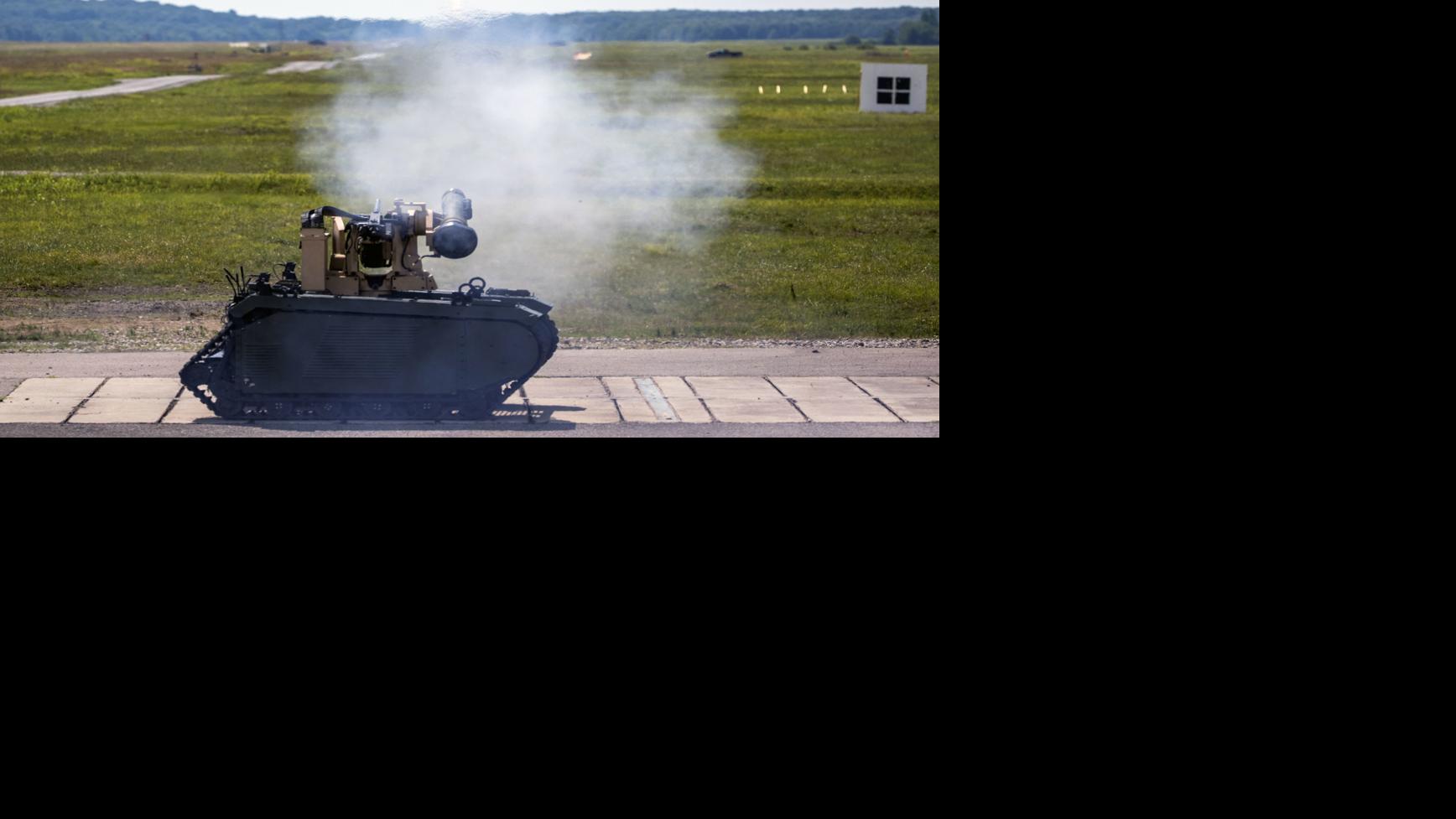 Tucson Tech: Raytheon missiles fired from robotic combat vehicle in ...